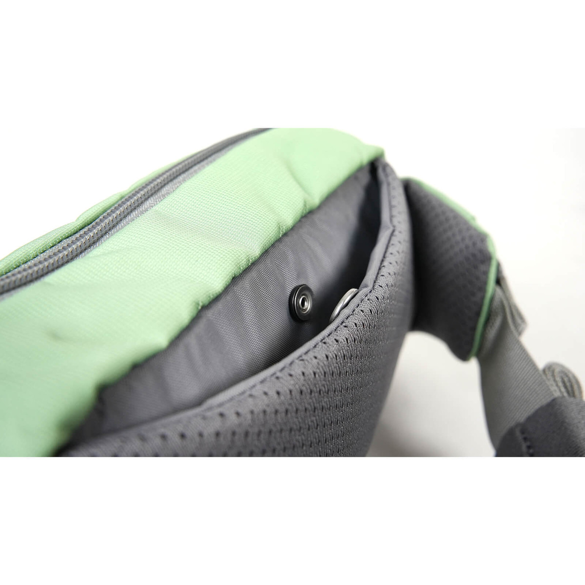 Forager Hip Pack | Mystery Ranch | Adventure Gear Canada